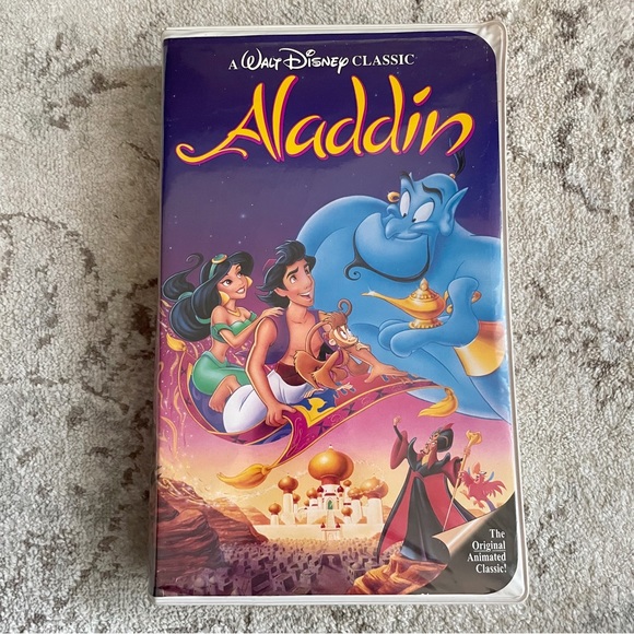 Disney | Media | Disneys Aladdin Vhs Black Diamond Edition Original ...